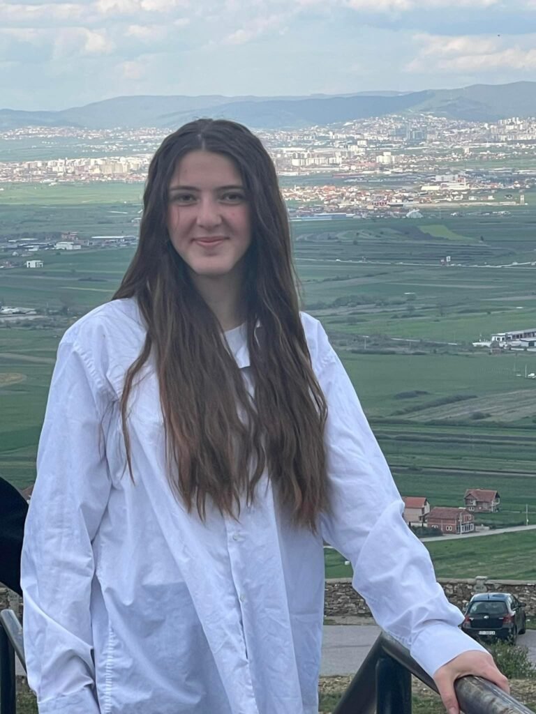 Rast i rëndë: Sot në Skenderaj varroset 18 vjeçarja që vdiq mbrëmë në ...